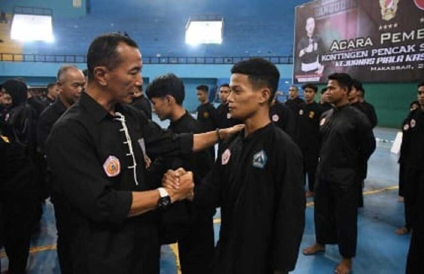 Pangdam XIV/Hasanuddin Berangkatkan Kontingen Pencak Silat Hasanuddin ...